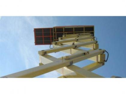 LIFTING EQUIPMENT > SCISSOR LIFTS > Export this 2011 JLG 80SL SCISSOR LIFT